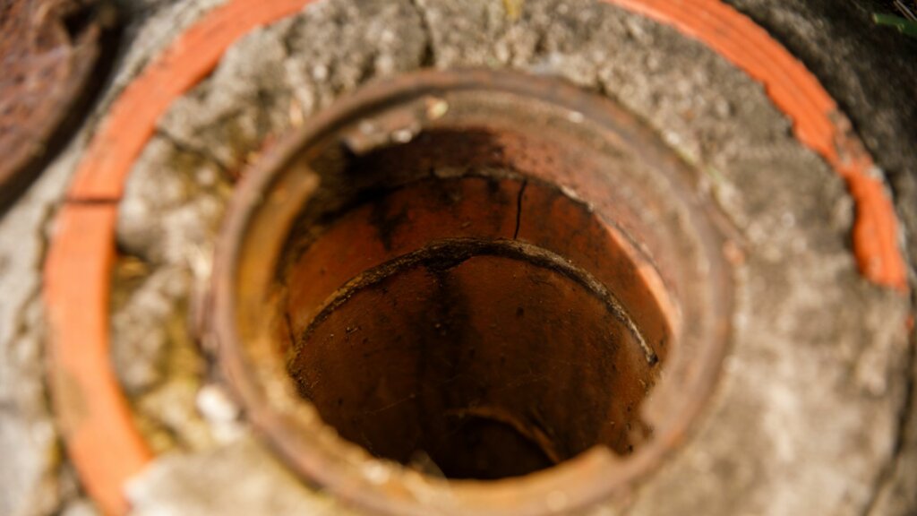 The Ultimate Guide to Clearing Blocked Drains | The Relining Company